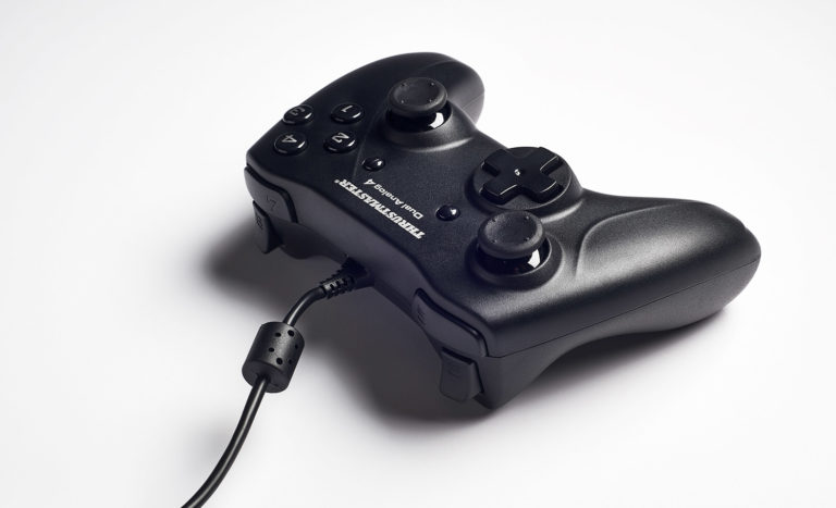 Dual Analog 4 - | Thrustmaster
