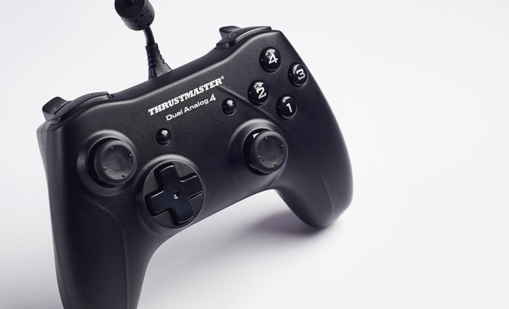 Dual Analog 4 - Controllers | Thrustmaster